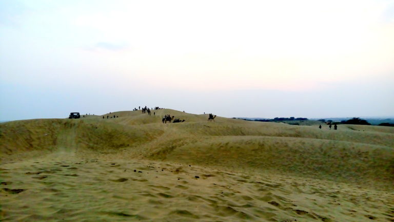 Khuri - An offbeat tourist village in deserts of Rajasthan ...